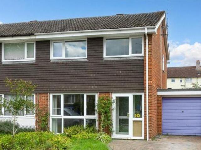 3 Bedroom Semi detached House For Sale In Hitchin, Hertfordshire