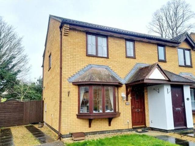 3 Bedroom Semi detached House For Sale In Hitchin, Hertfordshire