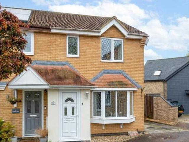 3 Bedroom Semi detached House For Sale In Hitchin