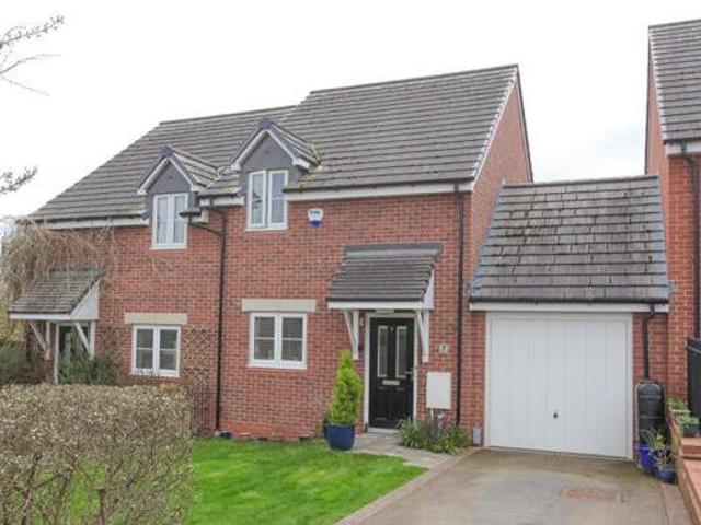 3 Bedroom Semi detached House For Sale In Hook Norton