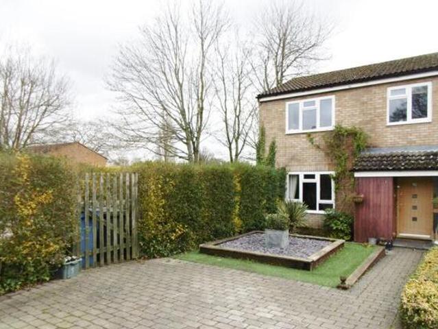 3 Bedroom Semi detached House For Sale In Hook