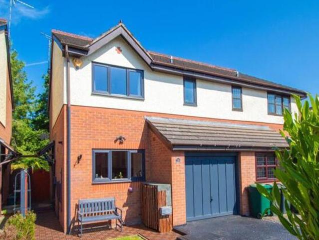3 Bedroom Semi detached House For Sale In Hoole