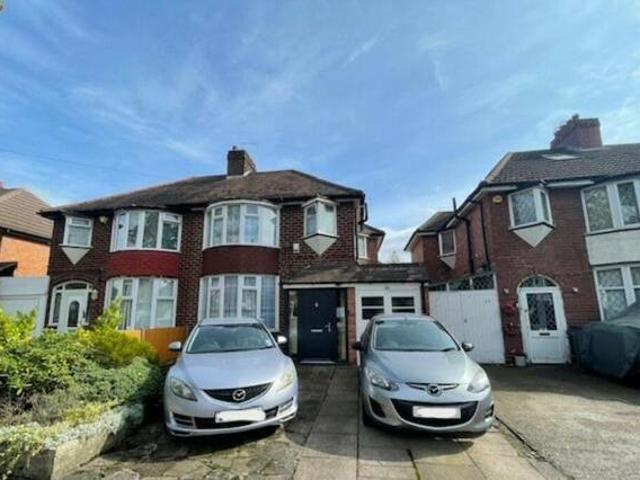 3 Bedroom Semi detached House For Sale In Hodge Hill, Birmingham
