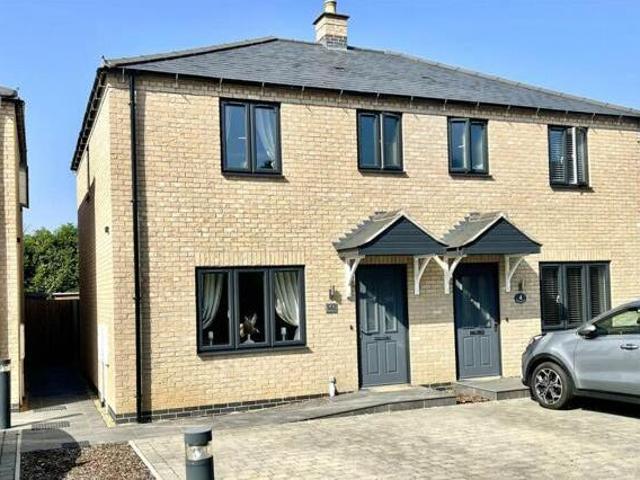 3 Bedroom Semi detached House For Sale In Holbeach