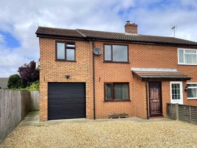 3 Bedroom Semi detached House For Sale In Holbeach