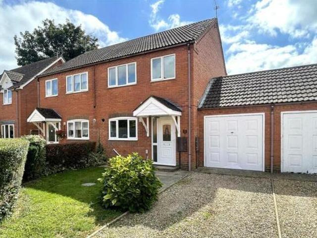 3 Bedroom Semi detached House For Sale In Holbeach