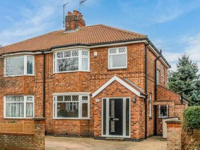3 Bedroom Semi detached House For Sale In Holgate