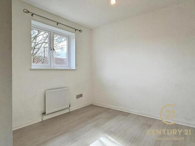 3 bedroom semi detached house for sale in Hollins Close, Wavertree, Liverpool, L15