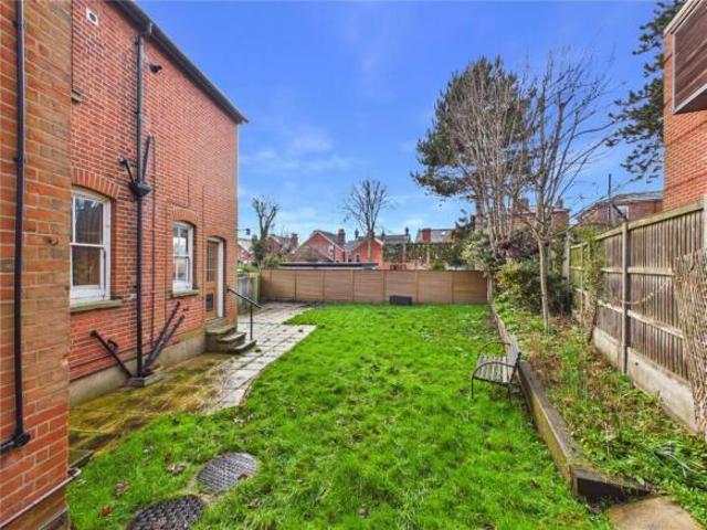 3 bedroom semi detached house for sale in Holly Road, Ipswich, Suffolk, IP1
