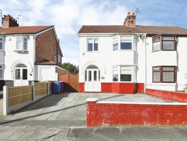 3 bedroom semi detached house for sale in Holmefield Avenue, Liverpool, L19