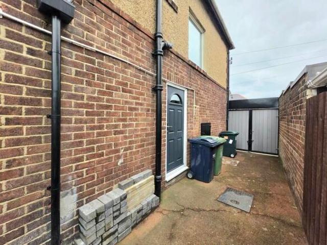 3 bedroom semi detached house for sale in Holmside Avenue, Newcastle Upon Tyne, NE11