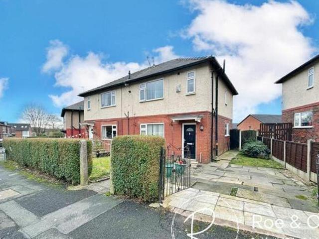 3 Bedroom Semi detached House For Sale In Horwich