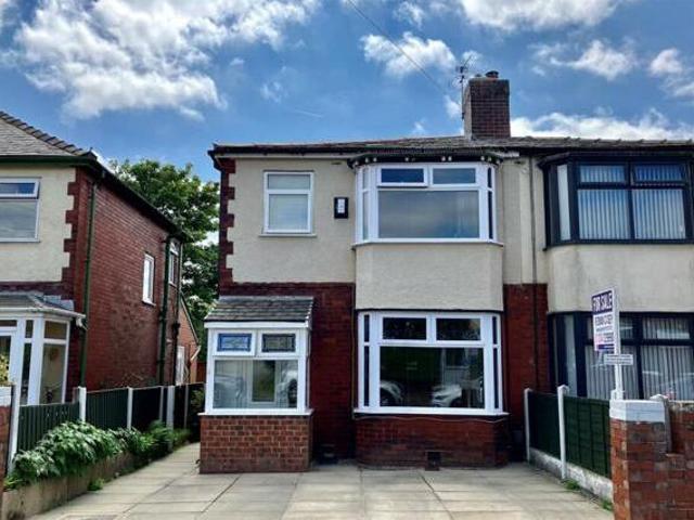 3 Bedroom Semi detached House For Sale In Horwich