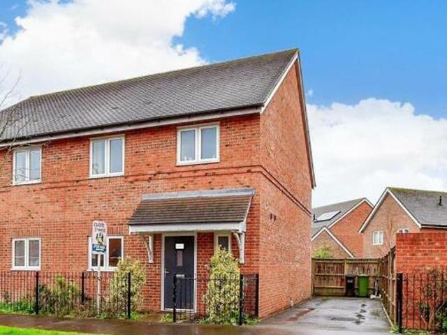 3 Bedroom Semi detached House For Sale In Horley