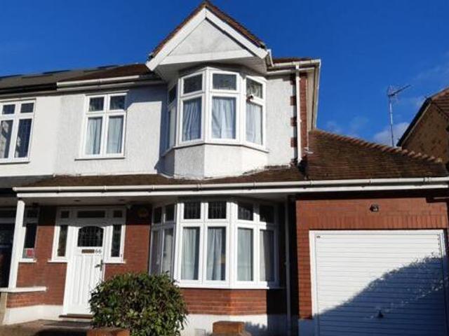 3 Bedroom Semi detached House For Sale In Hornchurch