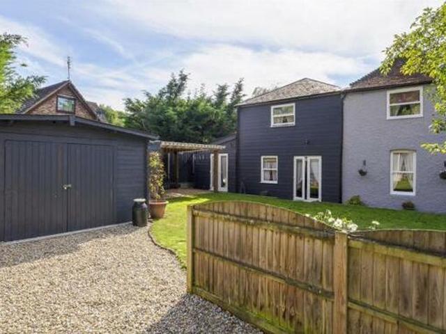 3 Bedroom Semi detached House For Sale In Horselees Road