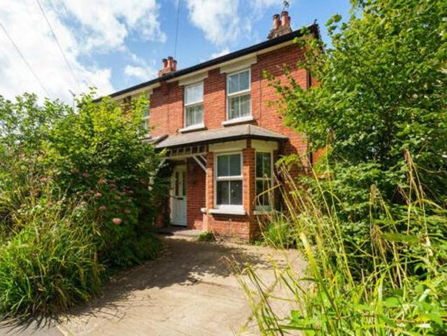3 Bedroom Semi detached House For Sale In Horsell, Surrey