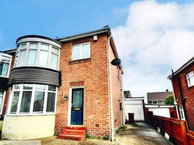3 Bedroom Semi detached House For Sale In Houghton Le Spring, Tyne And Wear