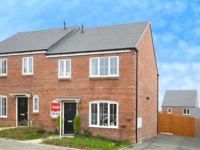 3 Bedroom Semi detached House For Sale In Houlton