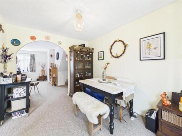 3 bedroom semi detached house for sale in Huntley Close, Abbeymead, Gloucester, Gloucestershire, GL4