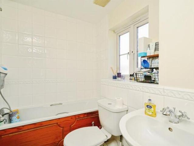 3 bedroom semi detached house for sale in Hubble Close, Headington, OXFORD, OX3