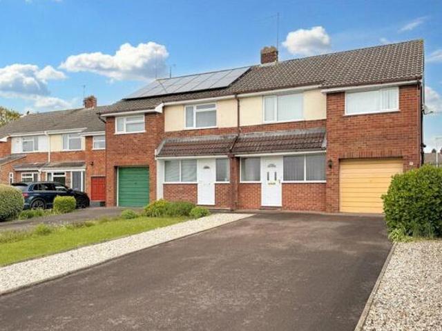 3 Bedroom Semi detached House For Sale In Hucclecote