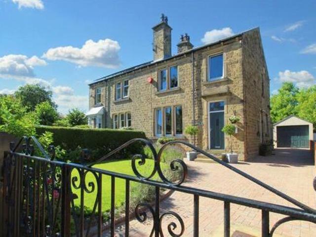 3 Bedroom Semi detached House For Sale In Huddersfield