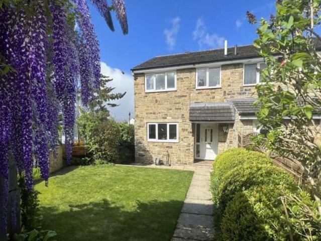 3 Bedroom Semi detached House For Sale In Huddersfield