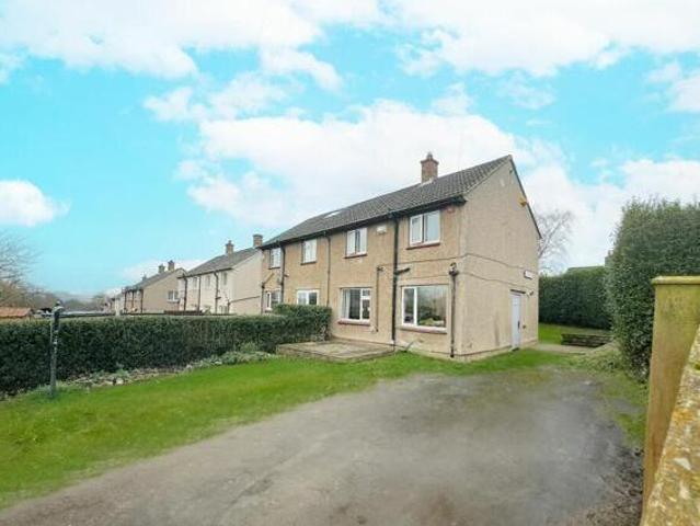 3 Bedroom Semi detached House For Sale In Huddersfield