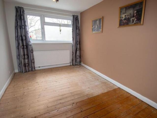 3 bedroom semi detached house for sale in Huggett Close, Rushey Mead, LE4