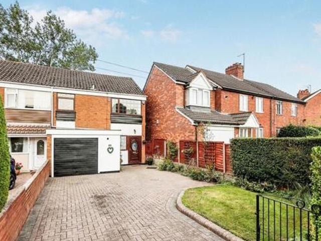 3 Bedroom Semi detached House For Sale In Hurst Green