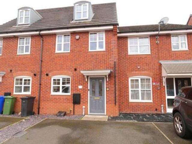 3 Bedroom Semi detached House For Sale In Hyde, Greater Manchester