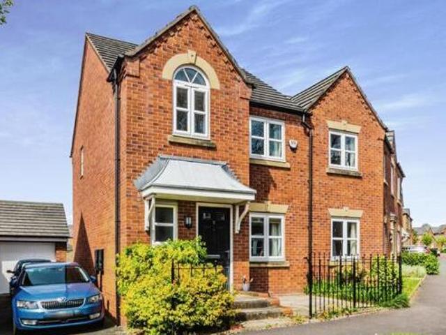 3 Bedroom Semi detached House For Sale In Hyde, Greater Manchester