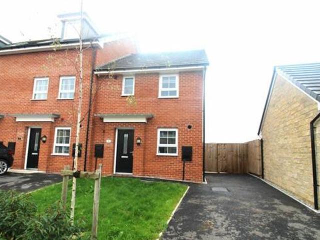 3 Bedroom Semi detached House For Sale In Hyde