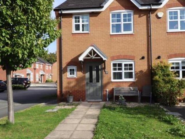 3 Bedroom Semi detached House For Sale In Hyde
