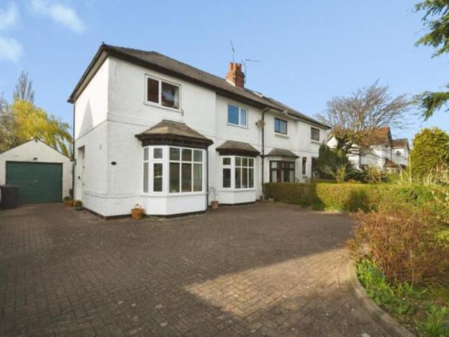 3 bedroom semi detached house for sale in Hykeham Road, Lincoln, LN6