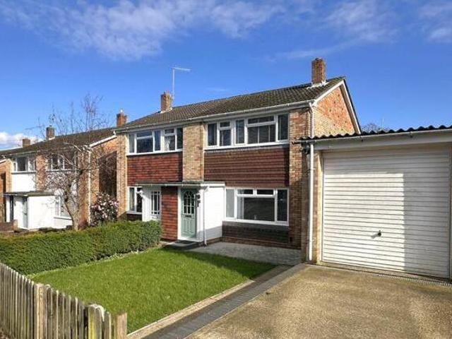 3 Bedroom Semi detached House For Sale In Hythe
