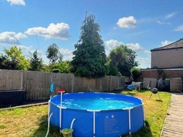 3 Bedroom Semi detached House For Sale In Ilford, London