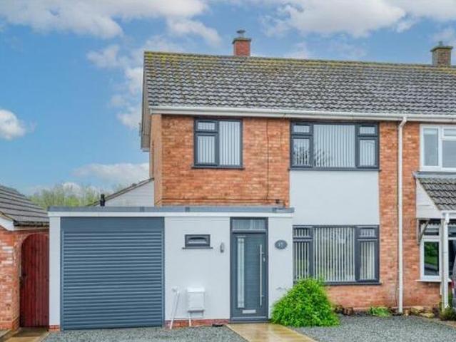 3 Bedroom Semi detached House For Sale In Inkberrow