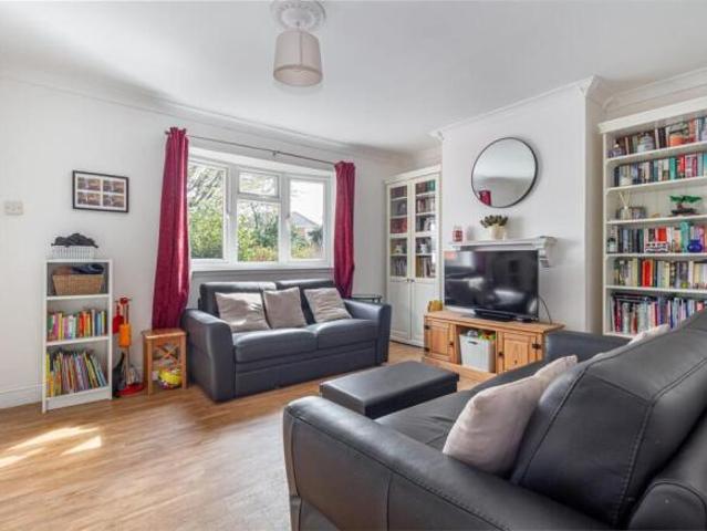 3 bedroom semi detached house for sale in Isaac Walk, Worcester, WR2