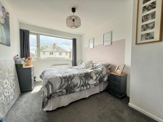 3 bedroom semi detached house for sale in Isleworth Road, St. Thomas, EX4