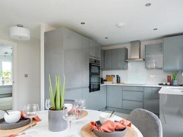 3 Bedroom Semi detached House For Sale In Ipswich, Suffolk