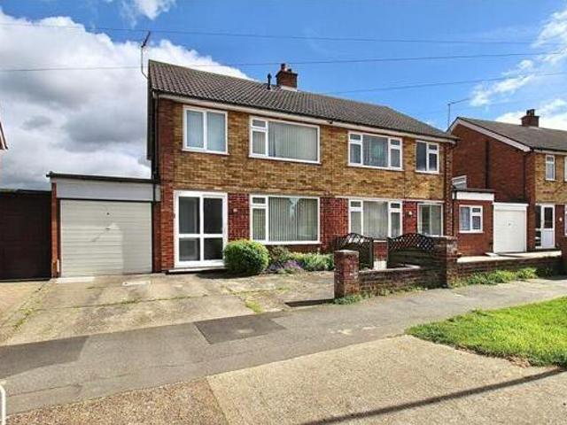 3 Bedroom Semi detached House For Sale In Ipswich, Suffolk