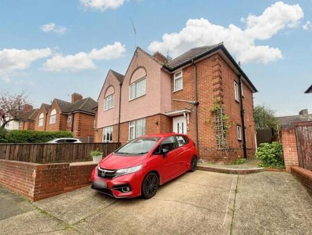 3 Bedroom Semi detached House For Sale In Ipswich