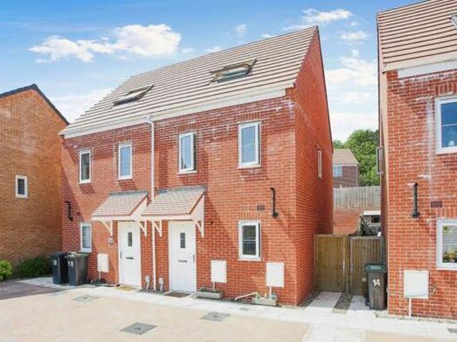3 Bedroom Semi detached House For Sale In Ipswich