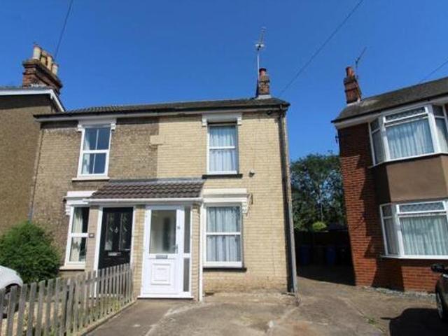 3 Bedroom Semi detached House For Sale In Ipswich