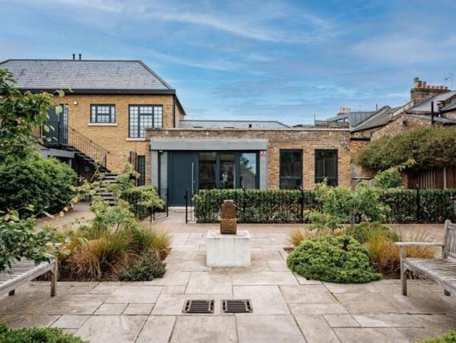 3 bedroom semi detached house for sale in Ironworks Yard, London, N4