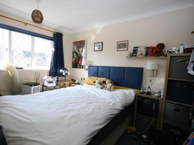 3 bedroom semi detached house for sale in James Wolfe Road, Oxford, OX4