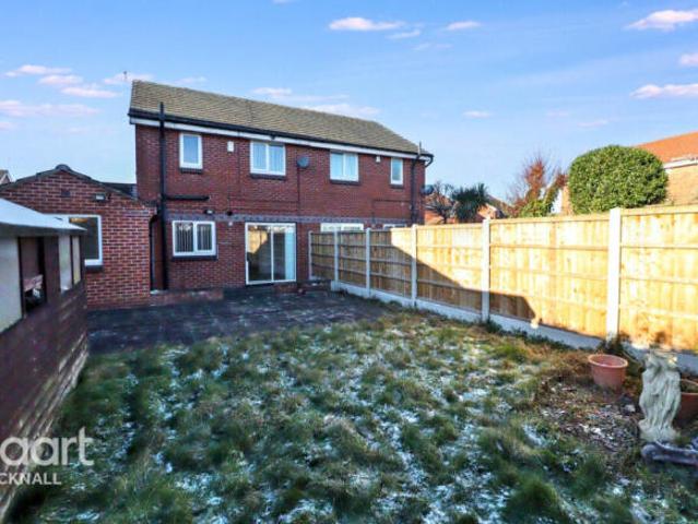 3 bedroom semi detached house for sale in Japonica Drive, Nottingham, NG6