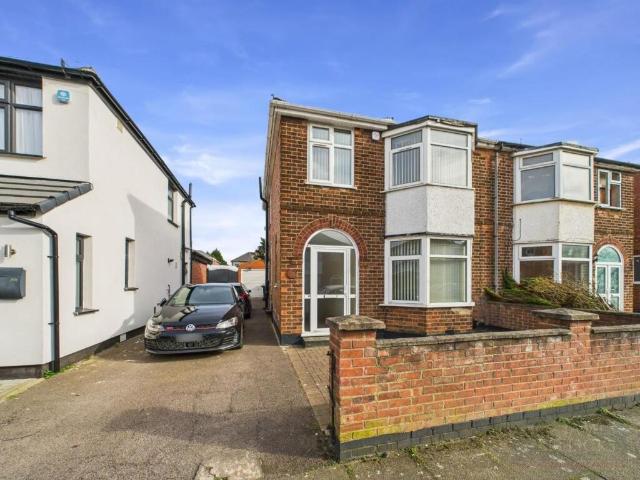 3 bedroom semi detached house for sale in Jellicoe Road, Evington, Leicester, LE5